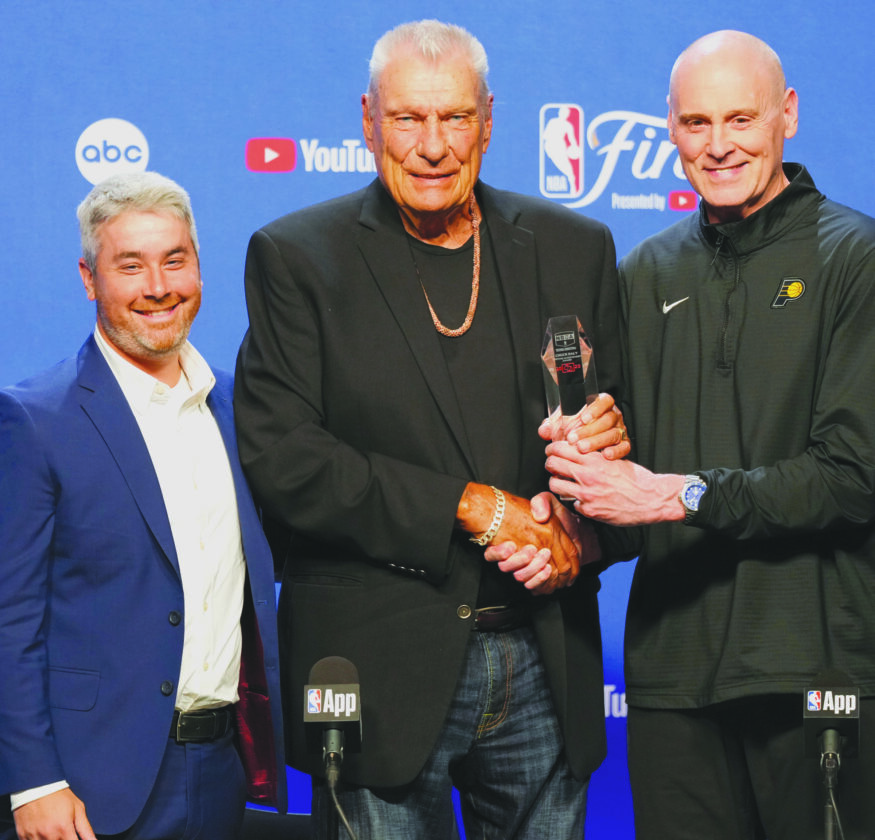 Award-winning Nelson makes statement without speaking | News, Sports ...